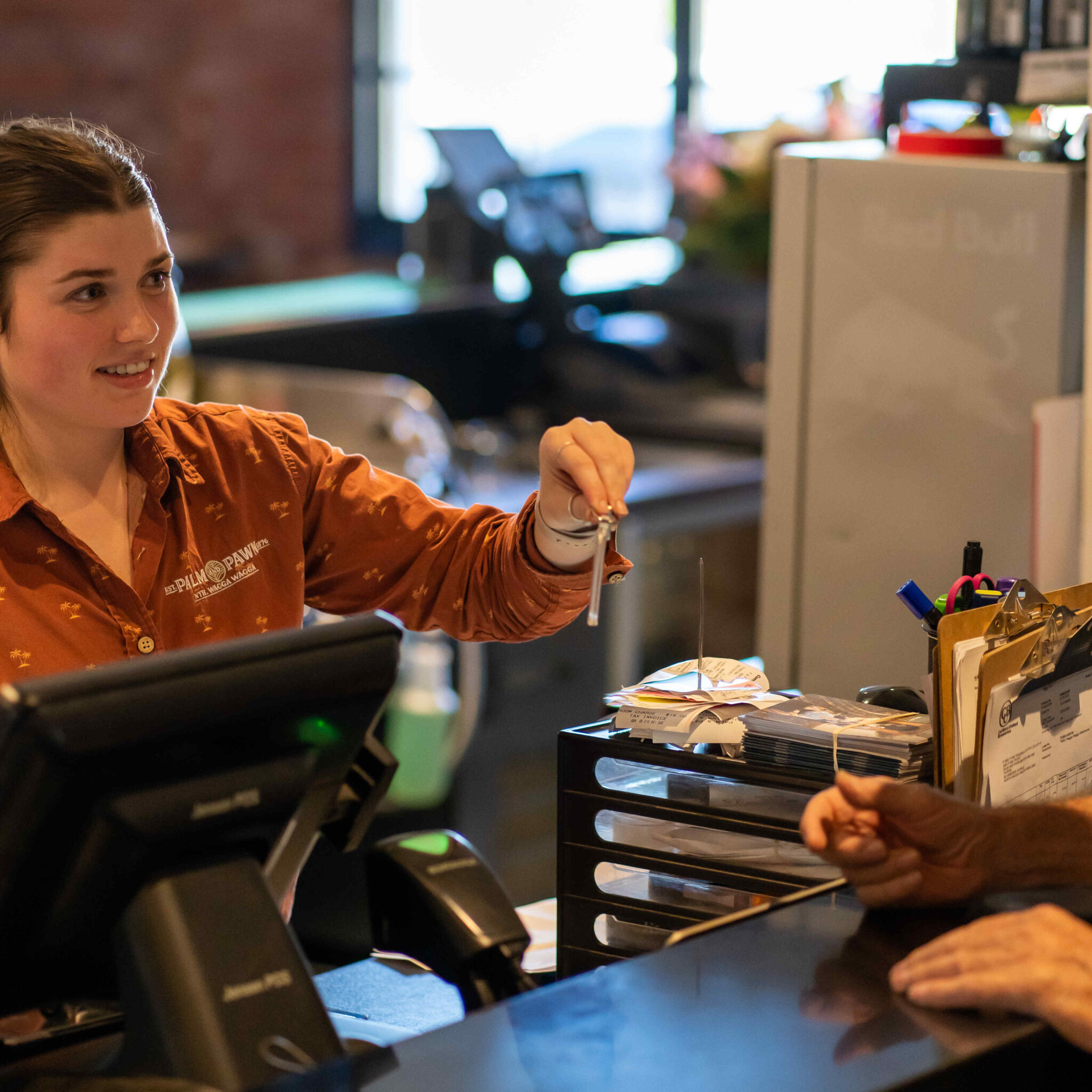 Palm & Pawn: Top Dining and Accommodation in Wagga Wagga